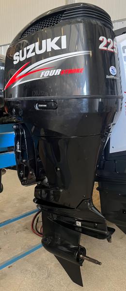 SUZUKI 225 CV 4 TEMPS ANNÉE 2014 RÉVISÉ | Armor Meca Boat